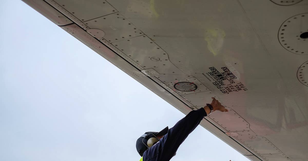 Aircraft Maintenance Engineer Job Description Aircraft Maintenance Engineer Job Description