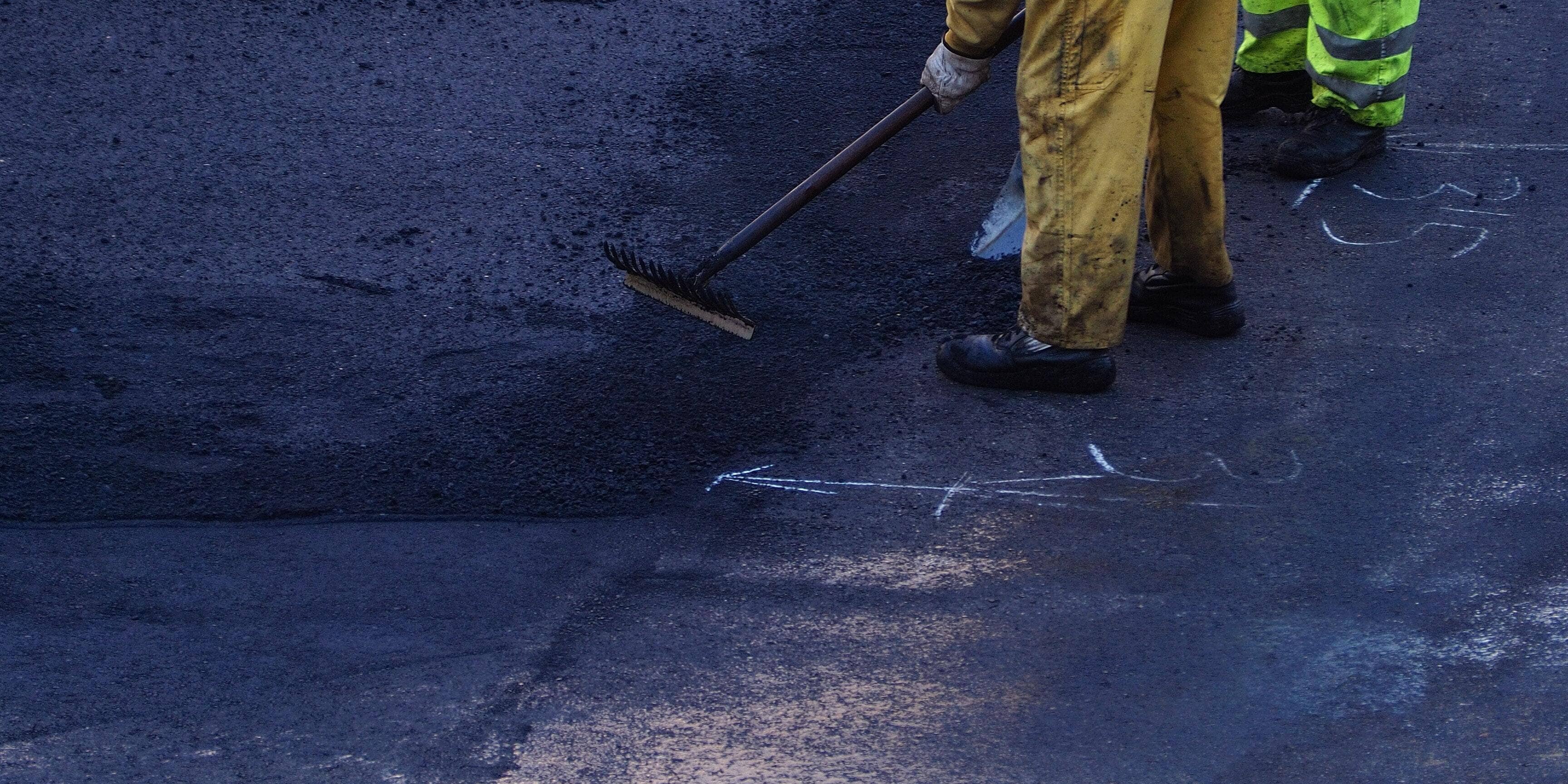 Asphalt Laborer Job Description