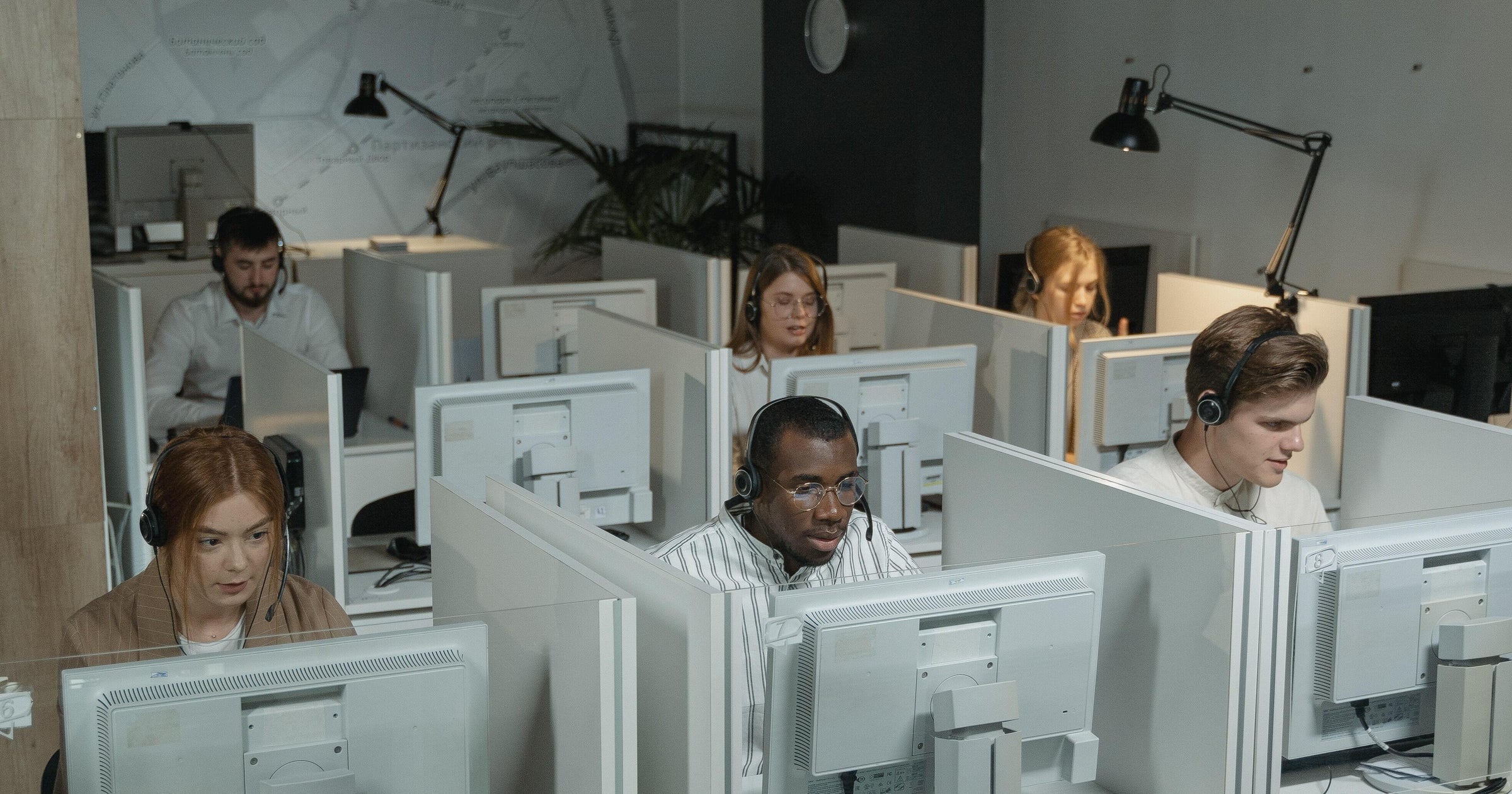 Call Center And Customer Service Job Descriptions call-center-and-customer-service-job-descriptions