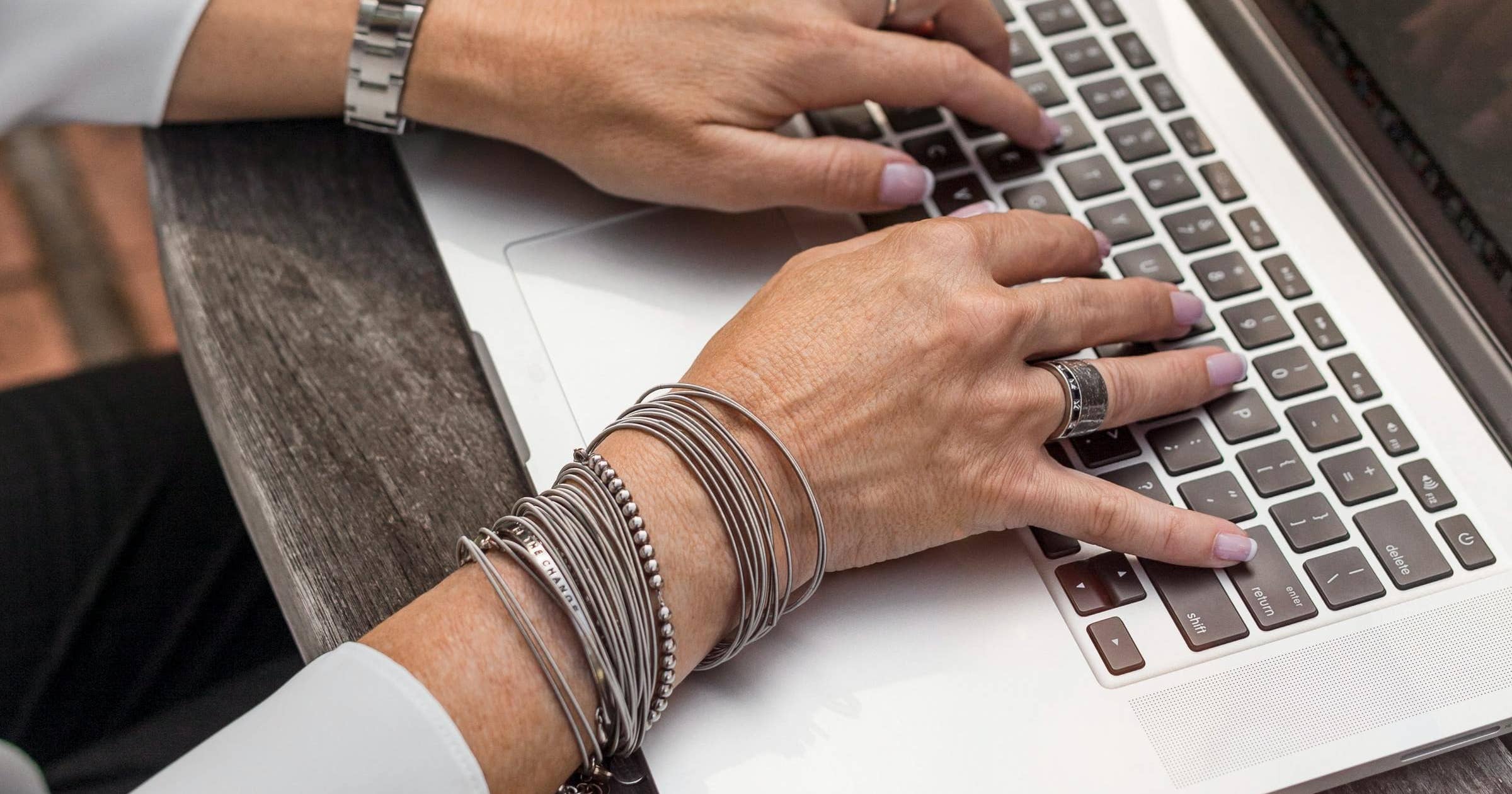 Fashion Copywriter Job Description