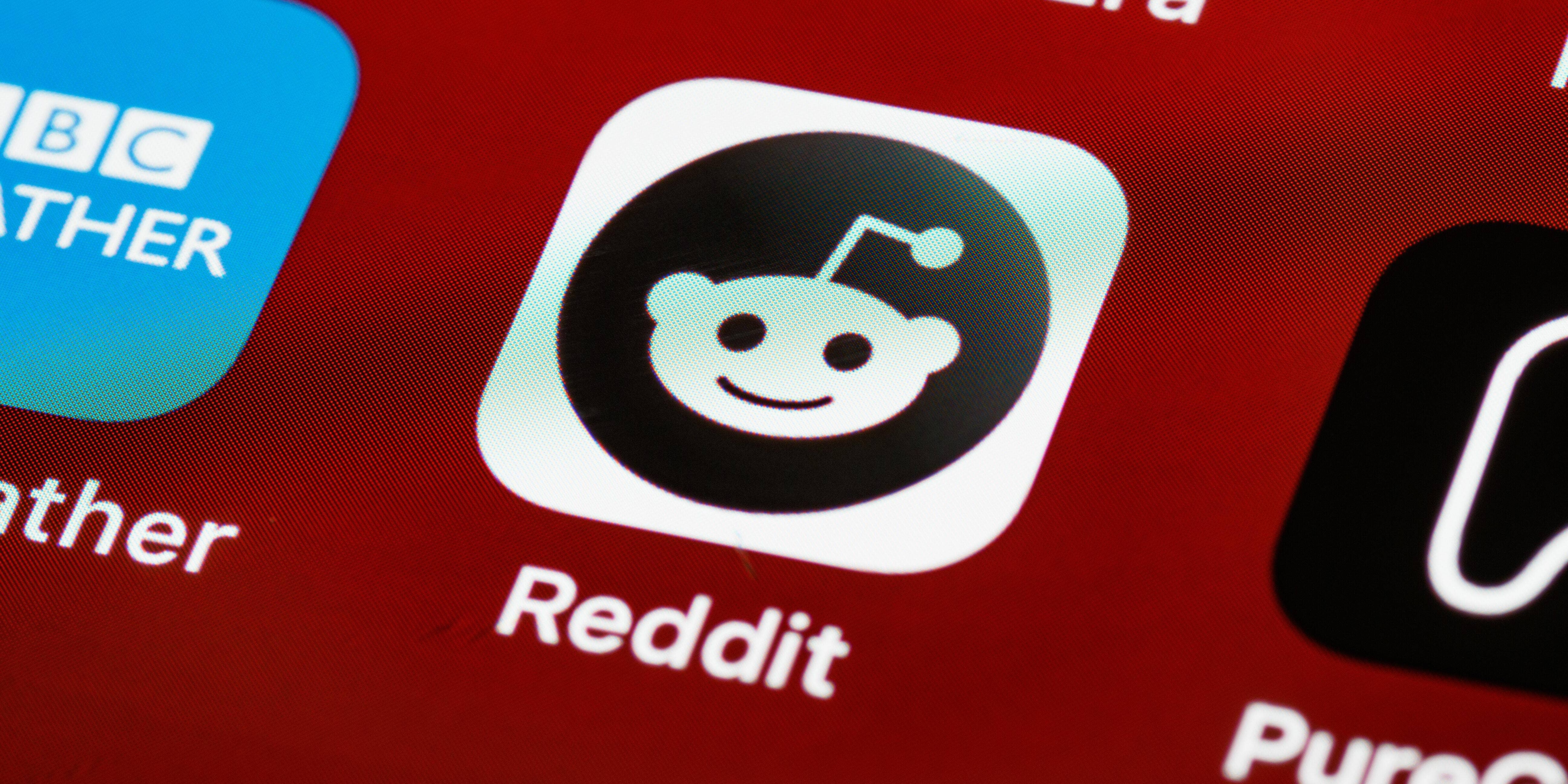 How to Post a Job on Reddit