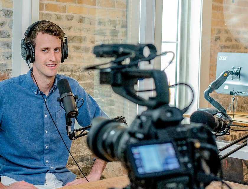 Public Relations Executive Job Description