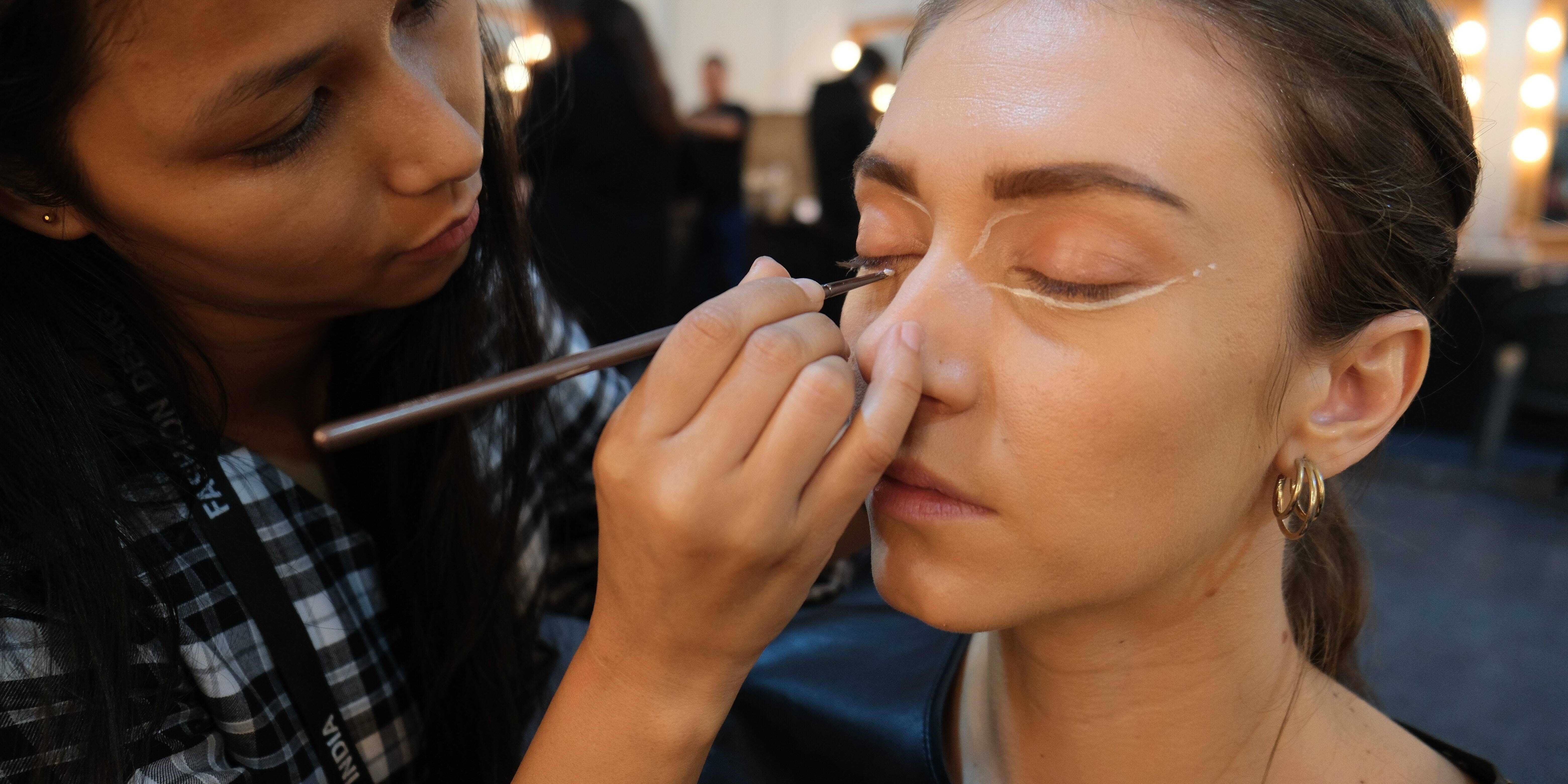 Makeup Artist Jobs