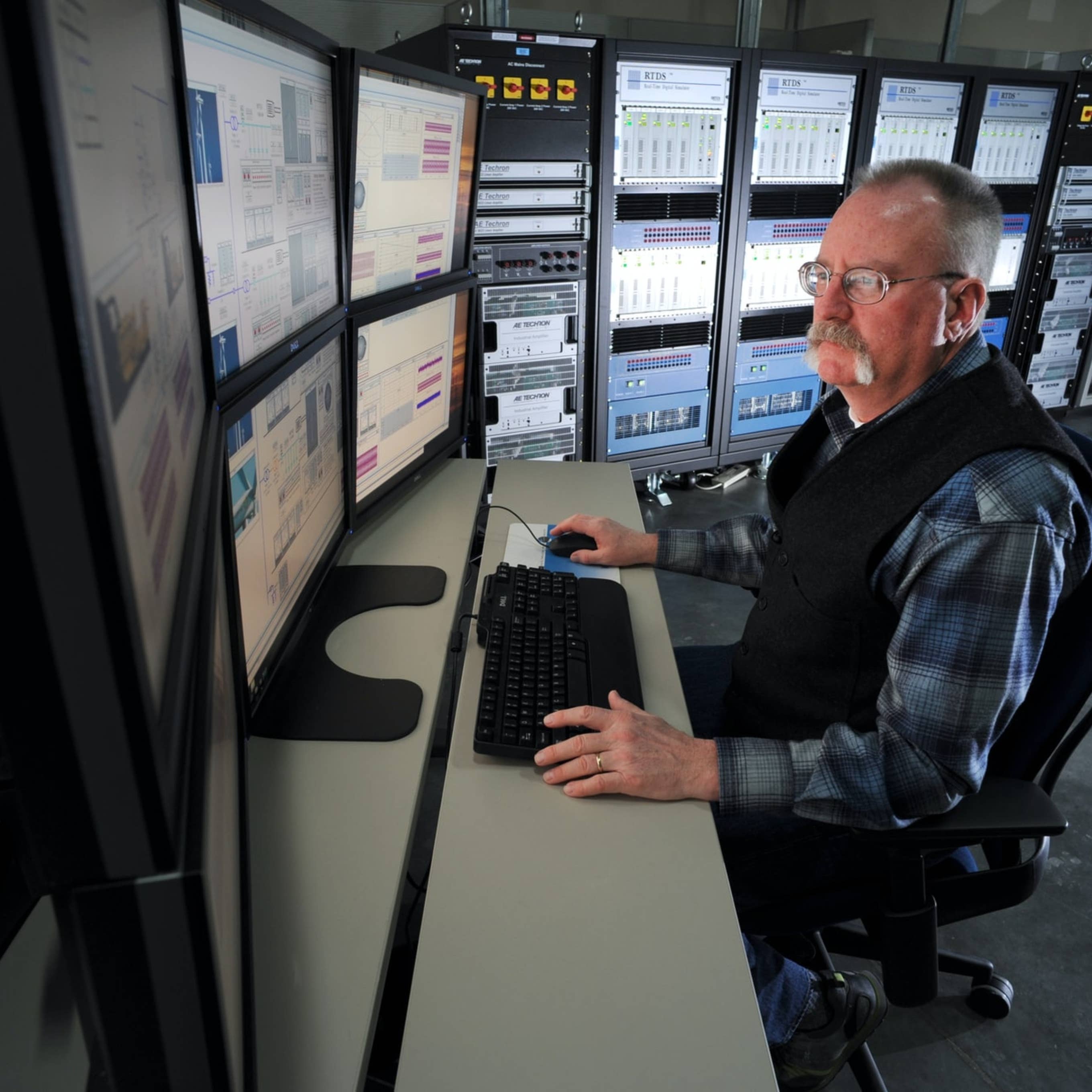 Computer Operator Images