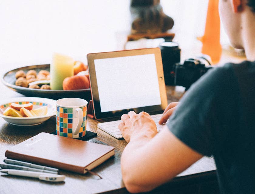 Editor Job Description