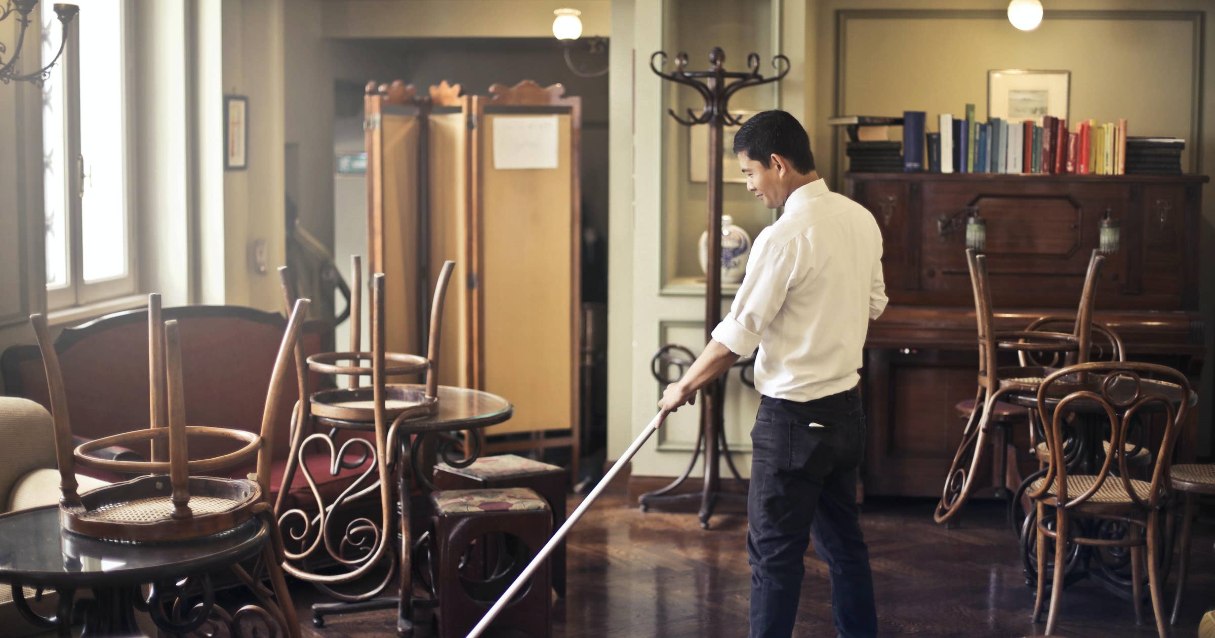 Food Server Interview Questions