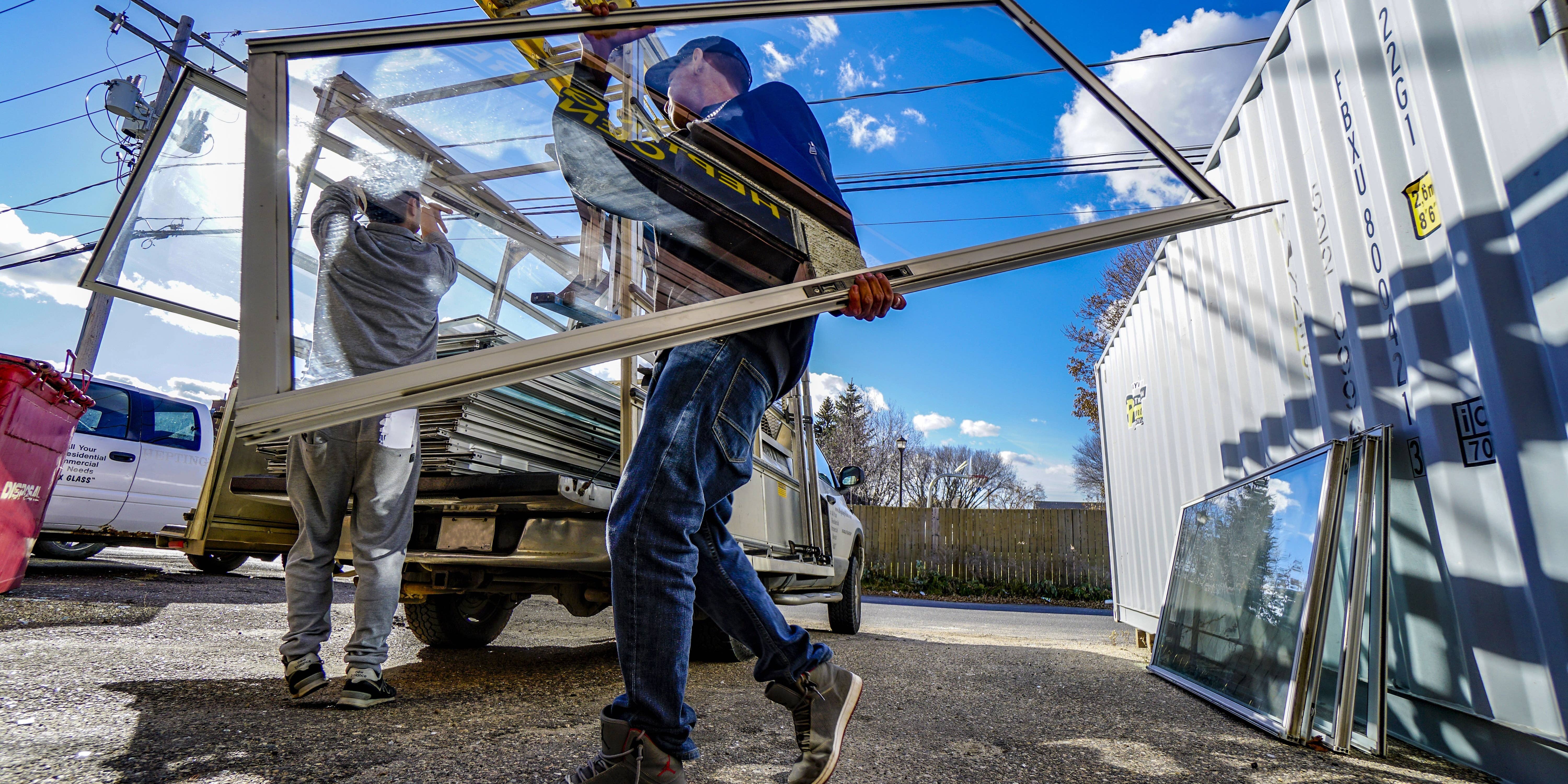 Glazier Job Description