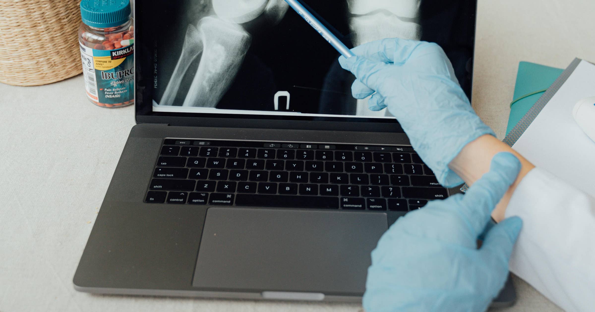 Orthopedic Doctor Job Description
