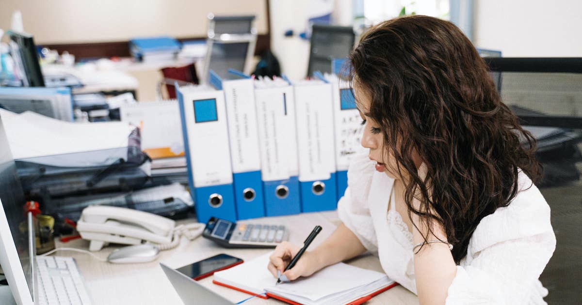 Payroll Clerk Interview Questions Payroll Clerk Interview Questions