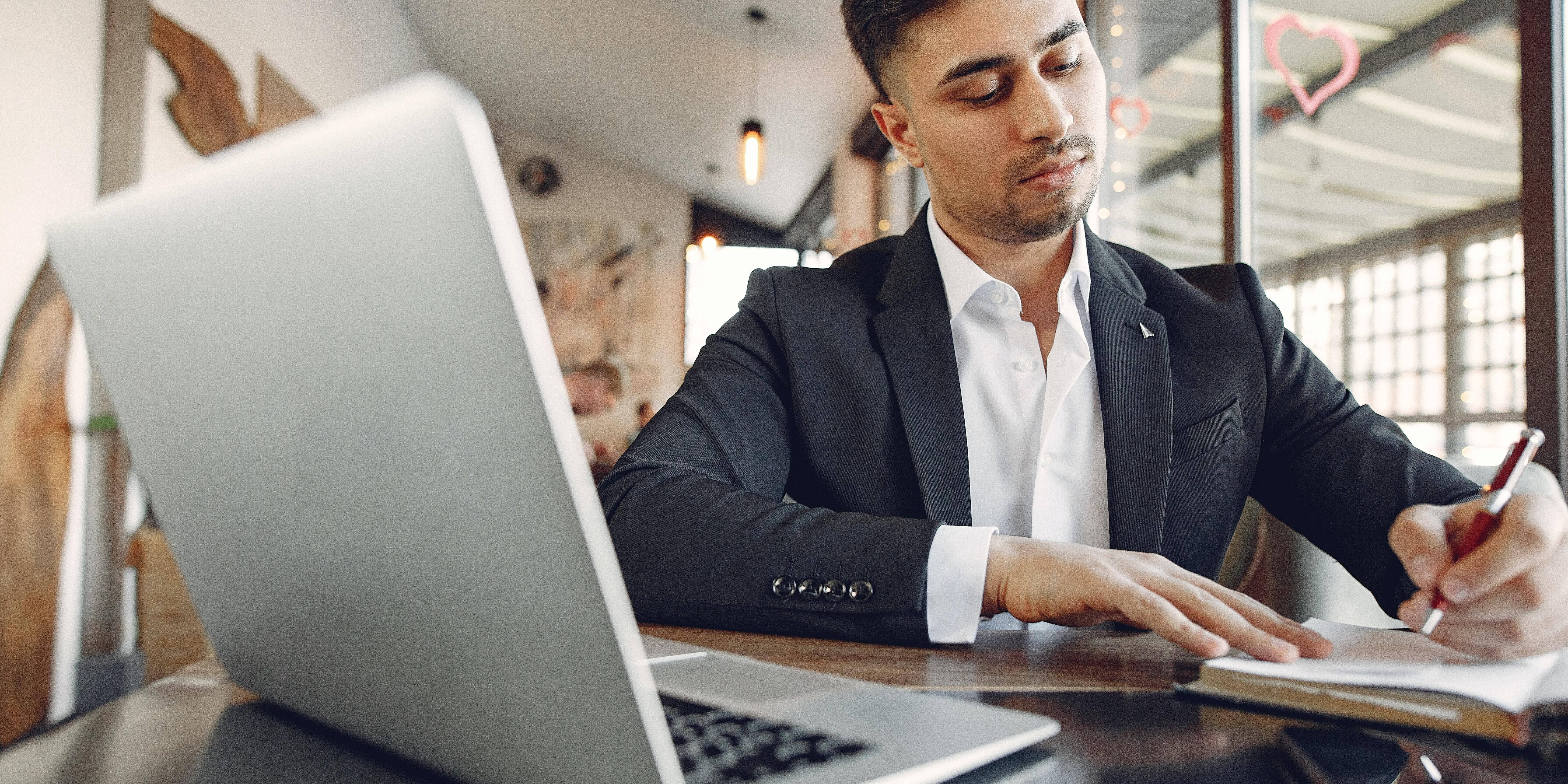 Program Analyst Job Description