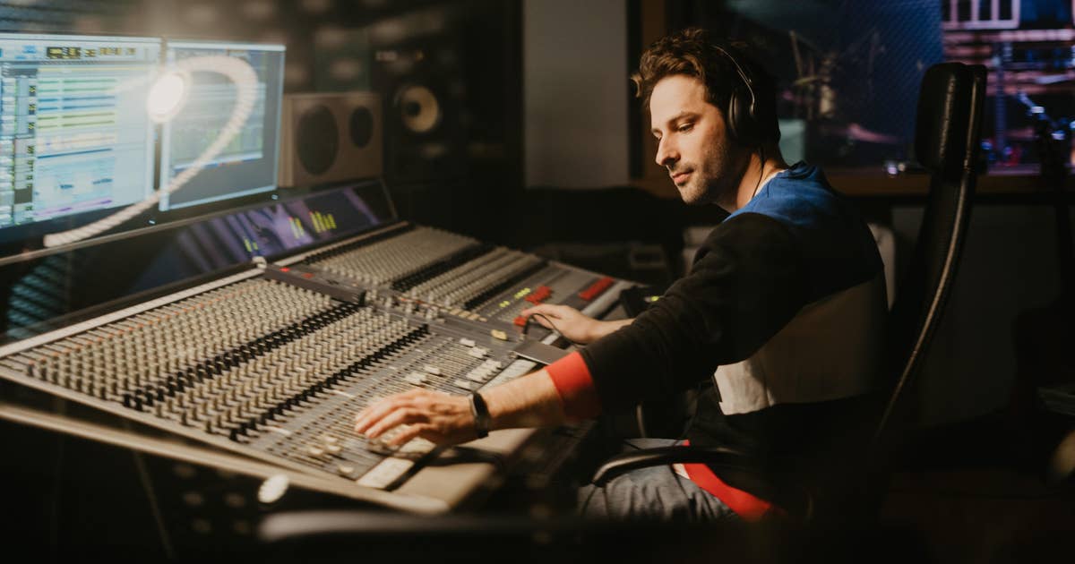Record Producer Job Description Record Producer Job Description