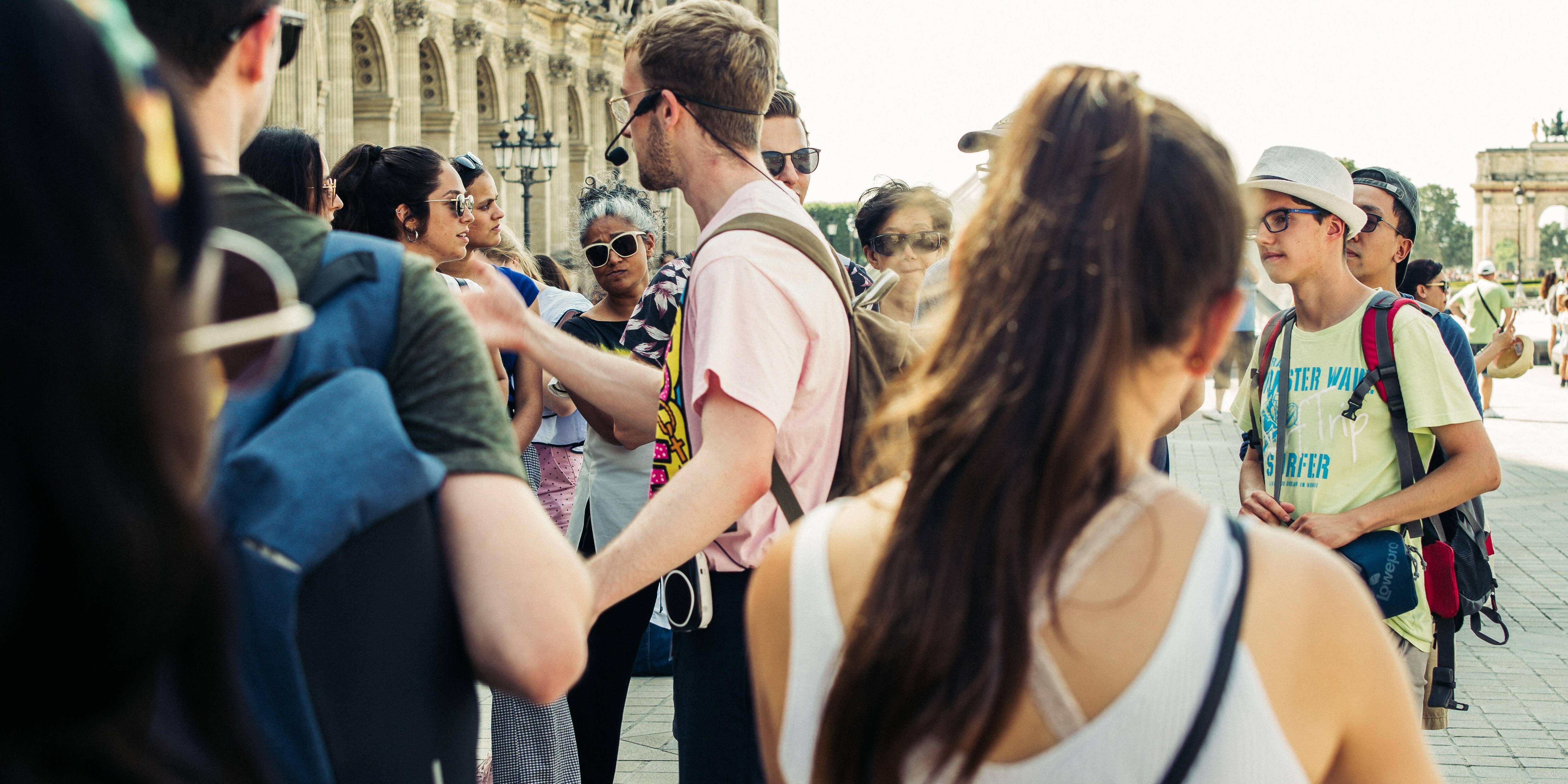 Tour Guide Job Description
