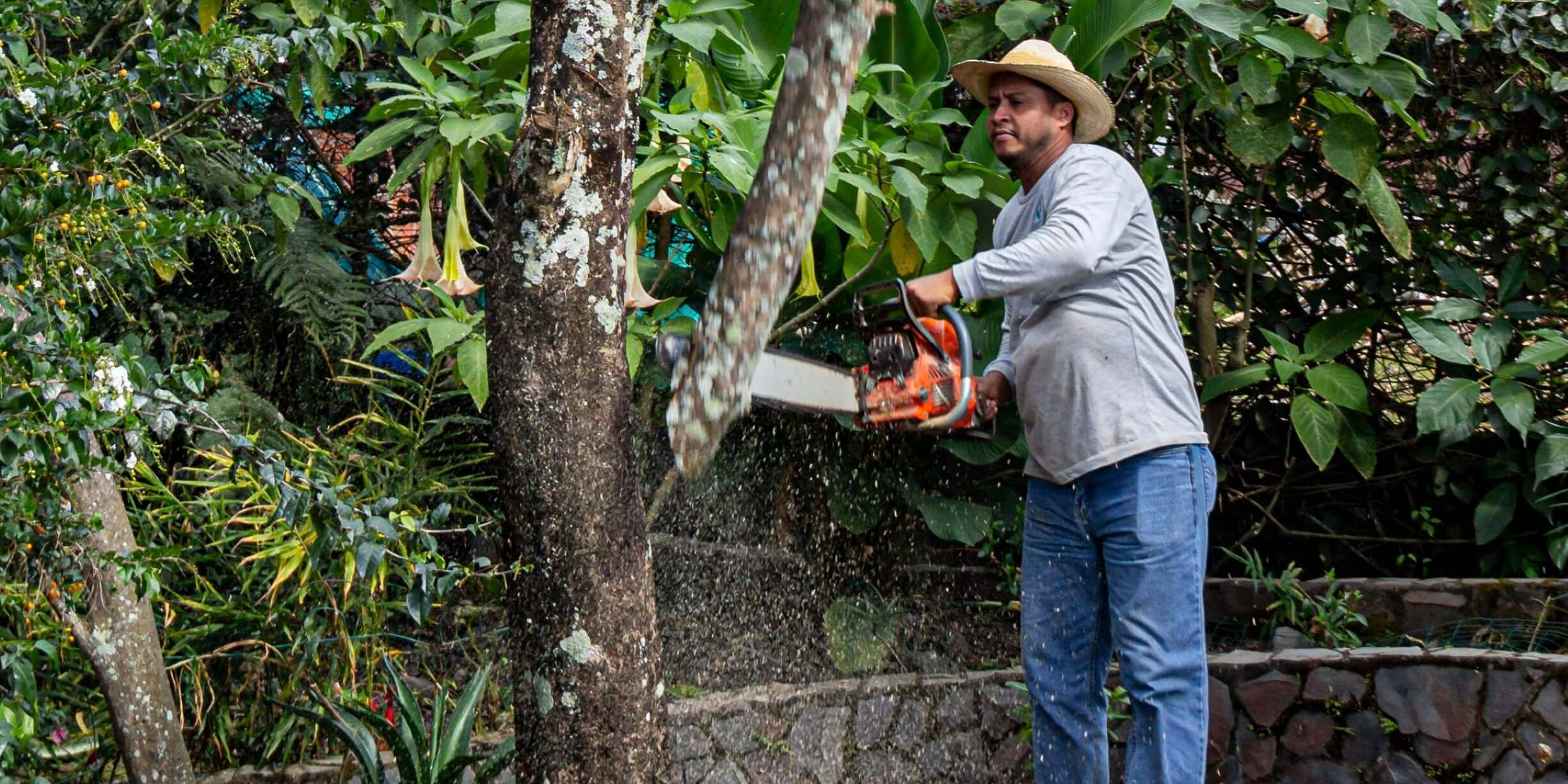 Utility Worker Job Description